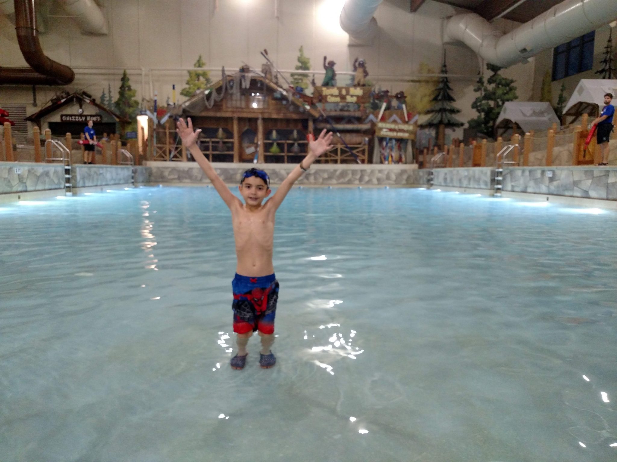 5 Reasons To Buy A Paw Pass At Great Wolf Lodge | Hustle Mom Repeat