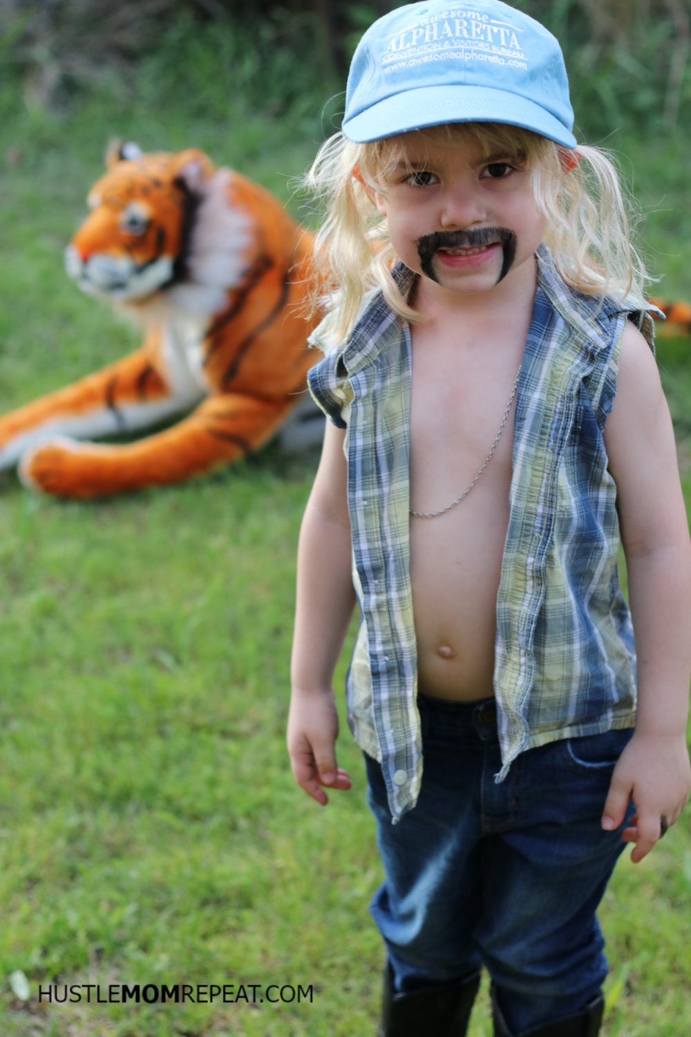 How To Make A Tiger King Costume | Hustle Mom Repeat